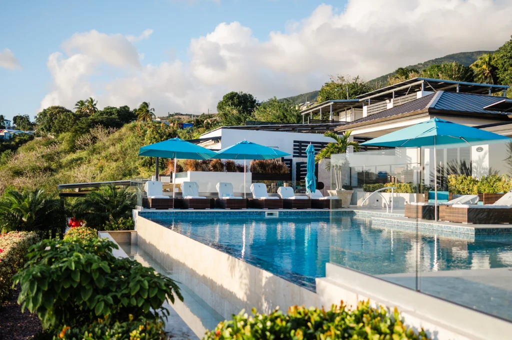 Full-Property Luxury Retreat - 12 Beds - Private Pool, Chef & Concierge ...